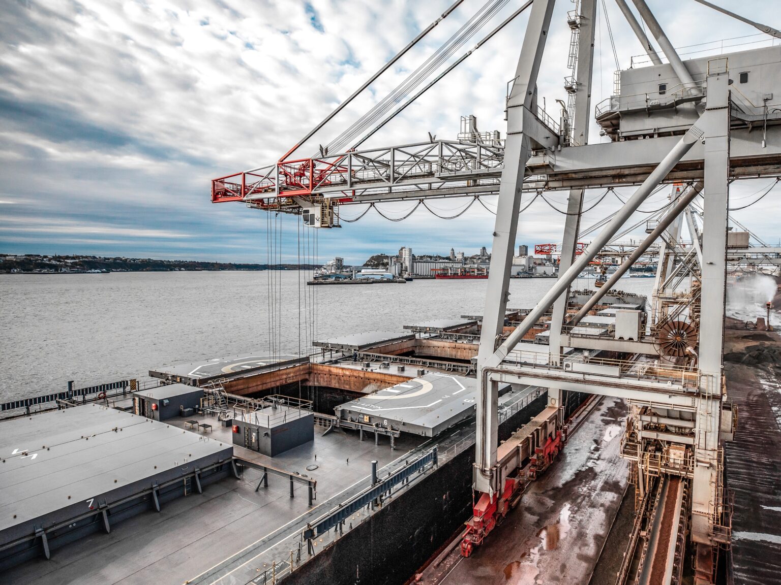 New Report: Expanding CBSA Services - Chamber of Marine Commerce